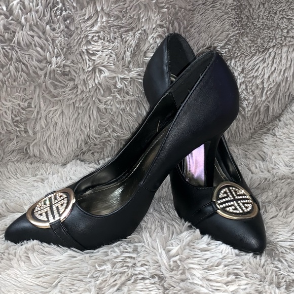 Anne Michelle | Shoes | Anne Michelle Momentum 85 Pumps | Poshmark